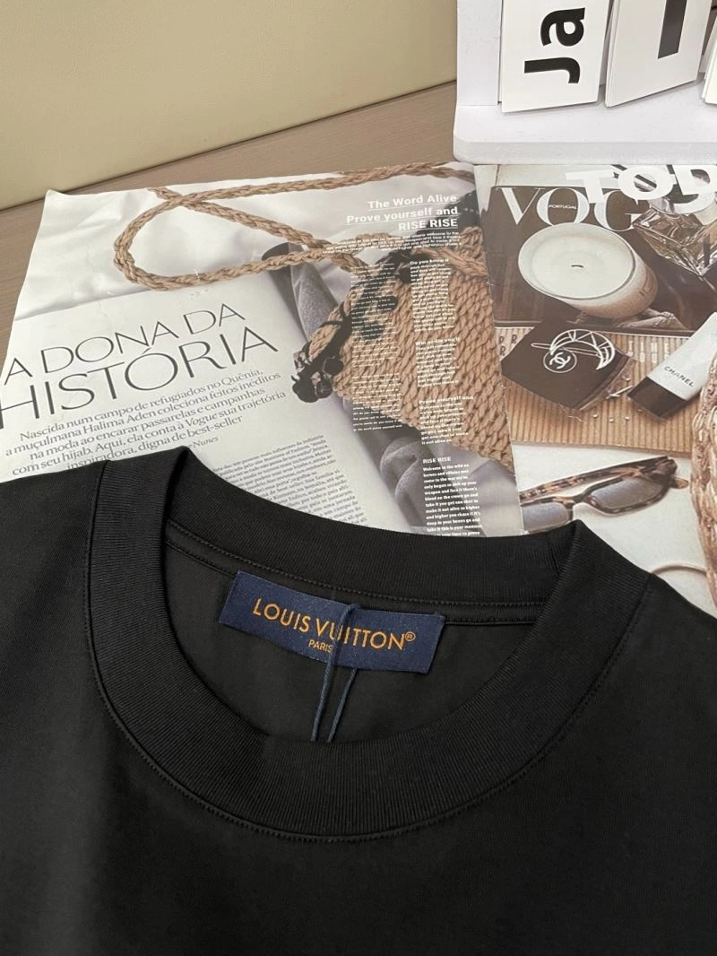 Bargain Louis Vuitton T-Shirts