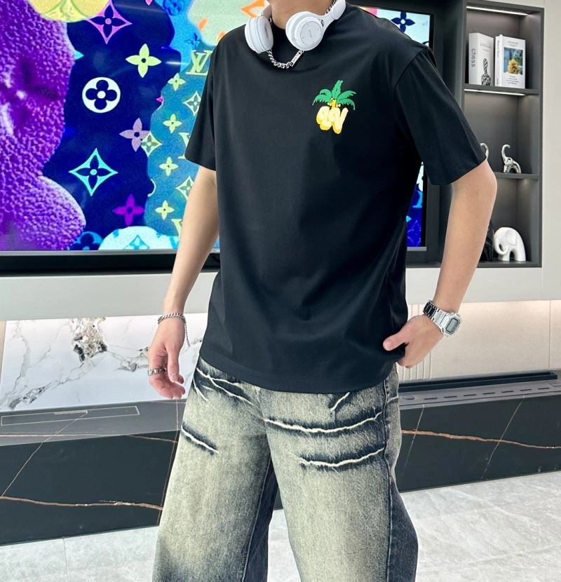 Reasonably priced Louis Vuitton T-Shirts