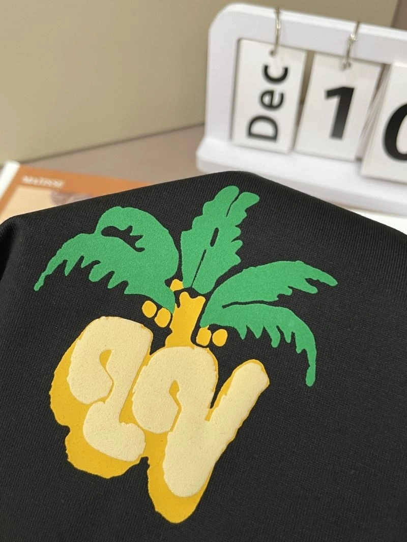 Reasonably priced Louis Vuitton T-Shirts