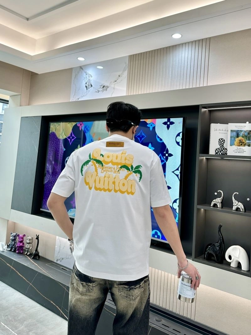 Reasonably priced Louis Vuitton T-Shirts