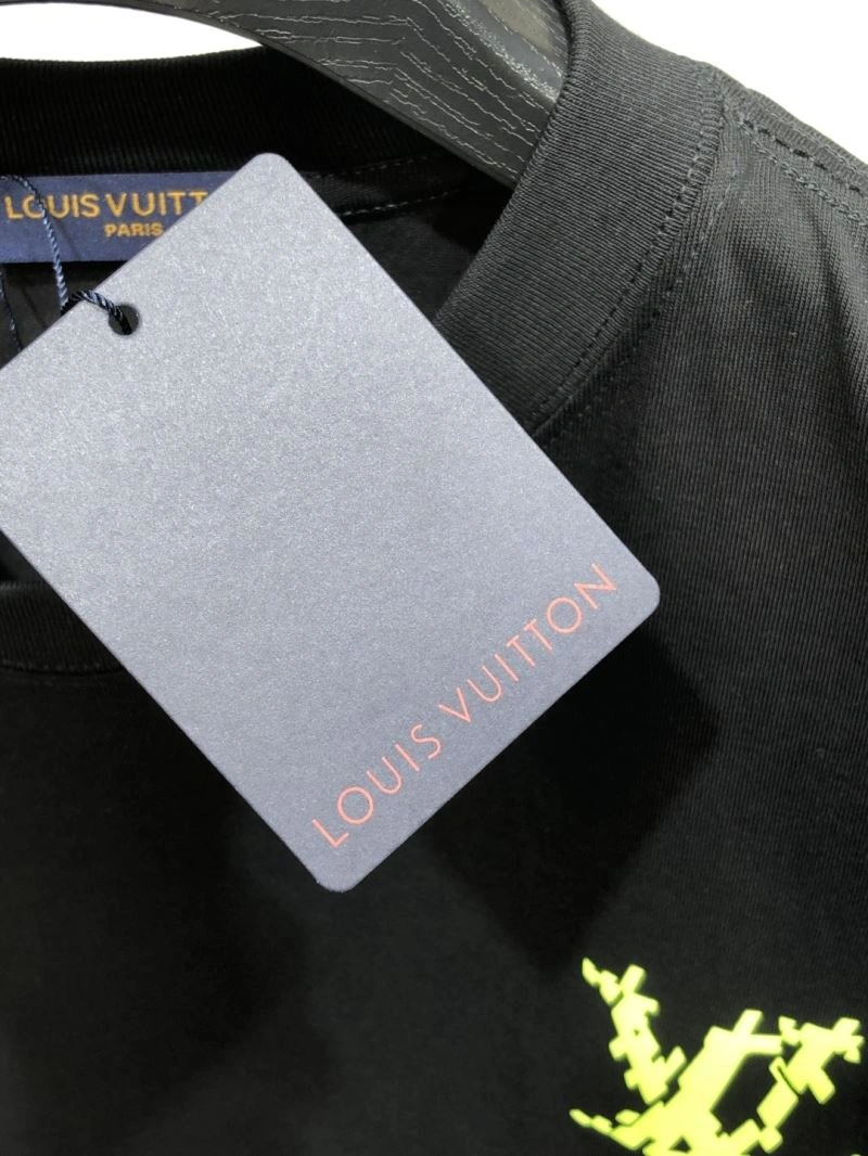 Top match Louis Vuitton T-Shirts