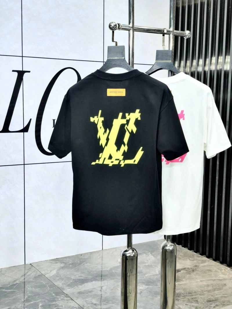 Top match Louis Vuitton T-Shirts