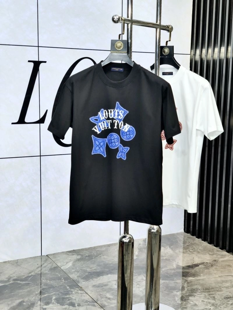 Exact replica Louis Vuitton T-Shirts