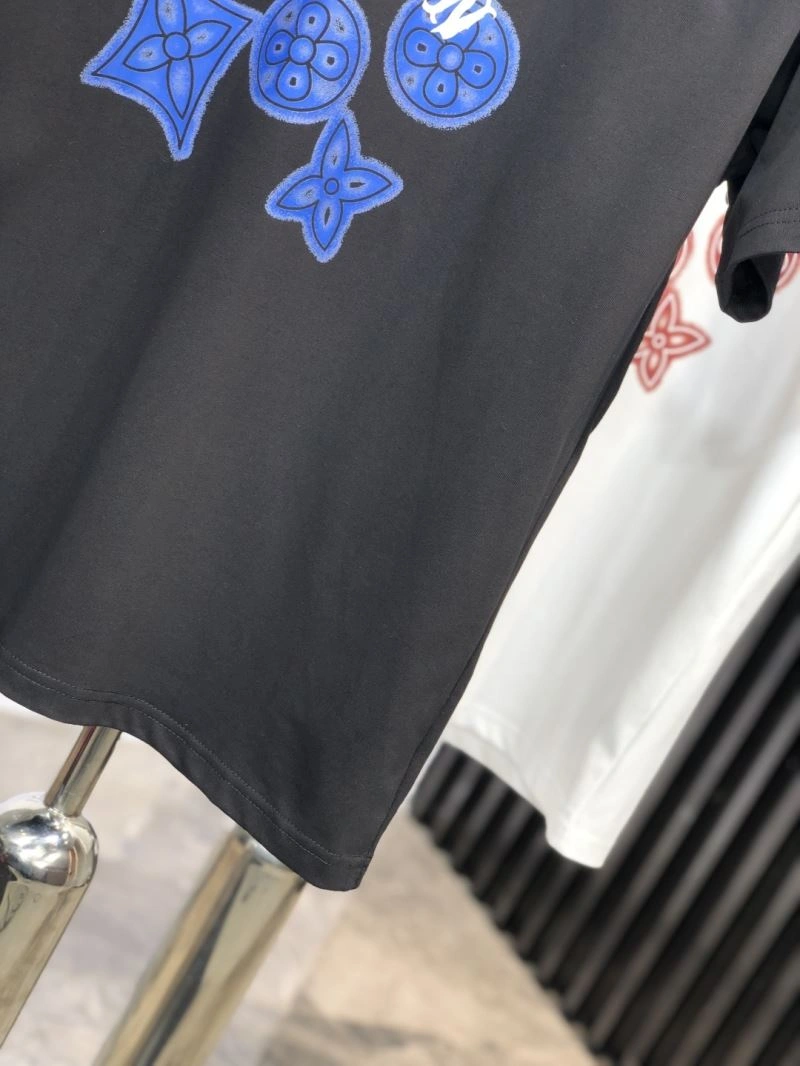 Exact replica Louis Vuitton T-Shirts