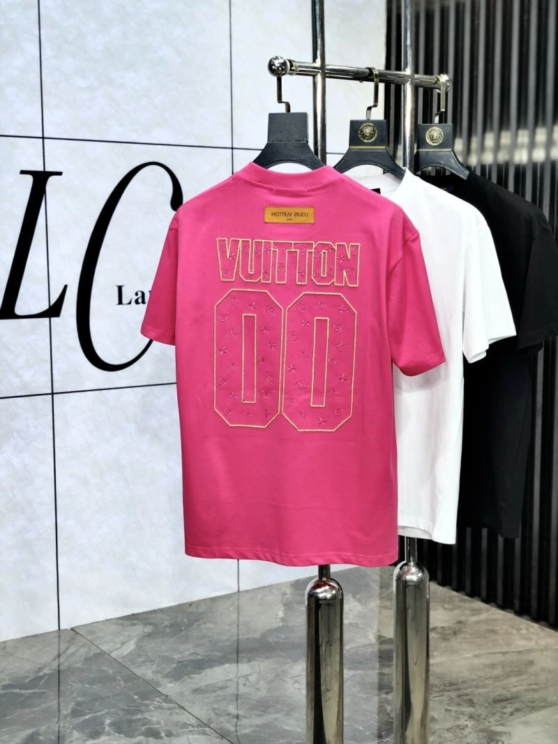 Exact replica Louis Vuitton T-Shirts
