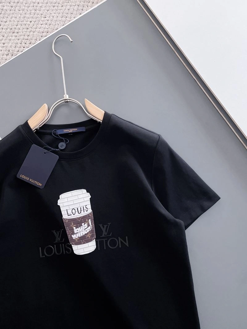 Bargain Louis Vuitton T-Shirts