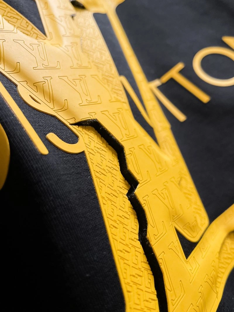 Exact replica Louis Vuitton T-Shirts