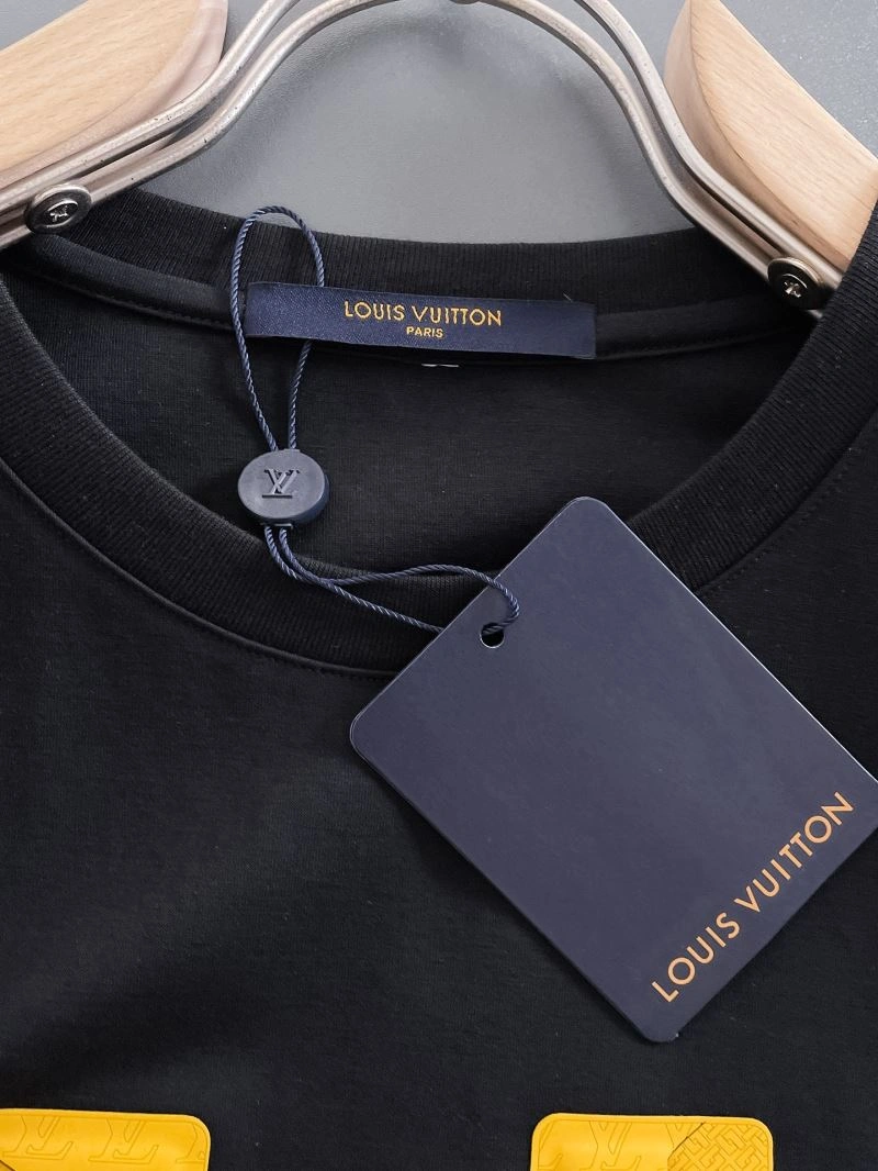 Exact replica Louis Vuitton T-Shirts