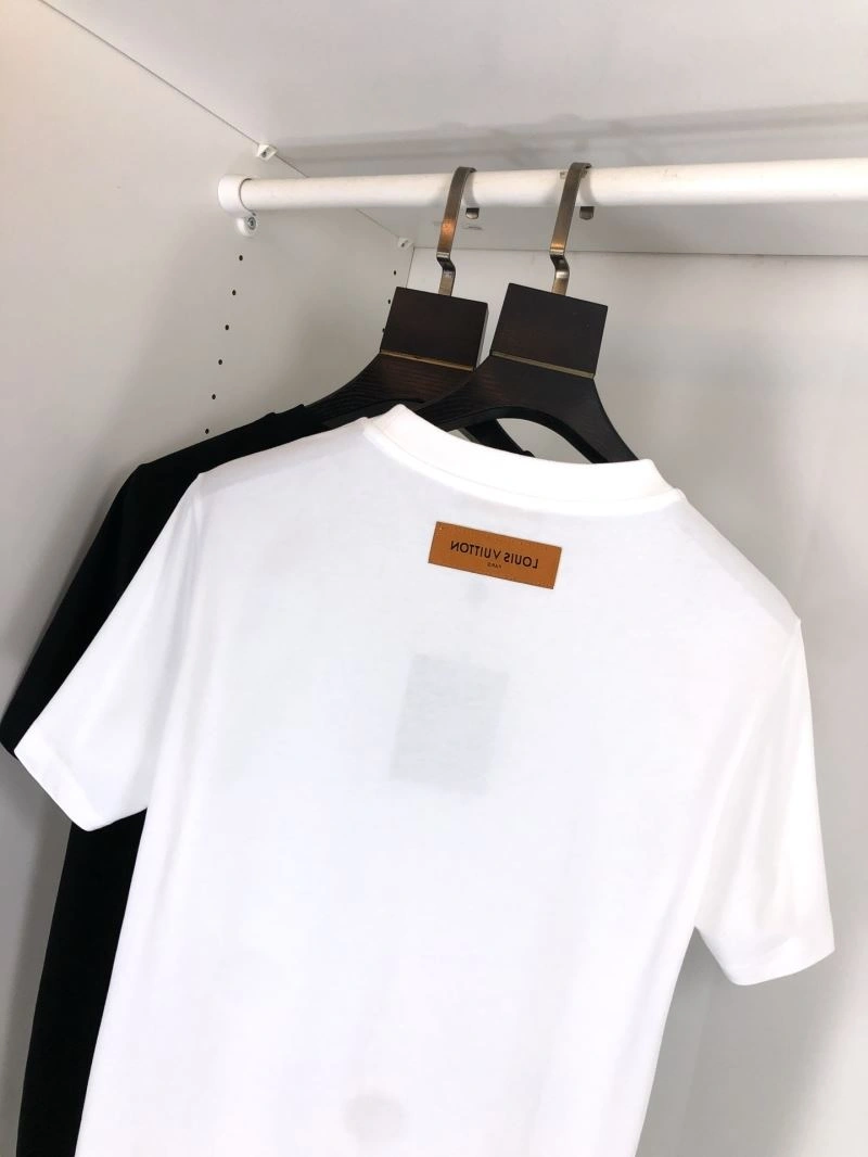 High fidelity Louis Vuitton T-Shirts