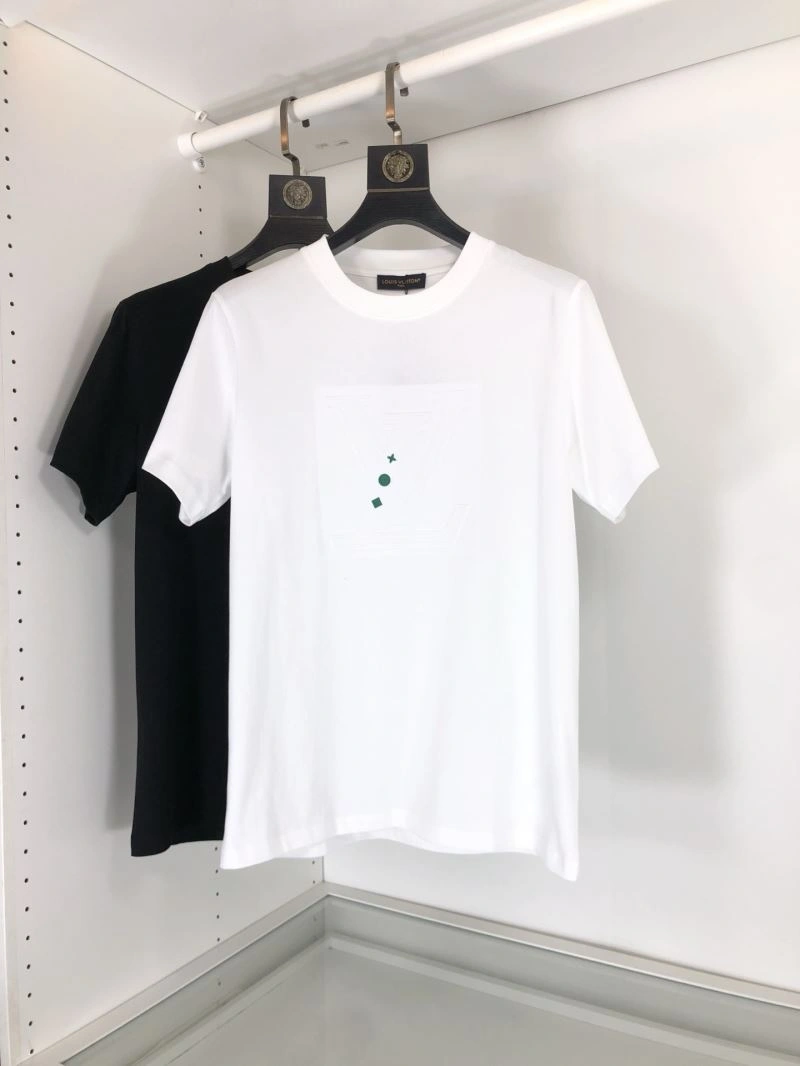 High fidelity Louis Vuitton T-Shirts