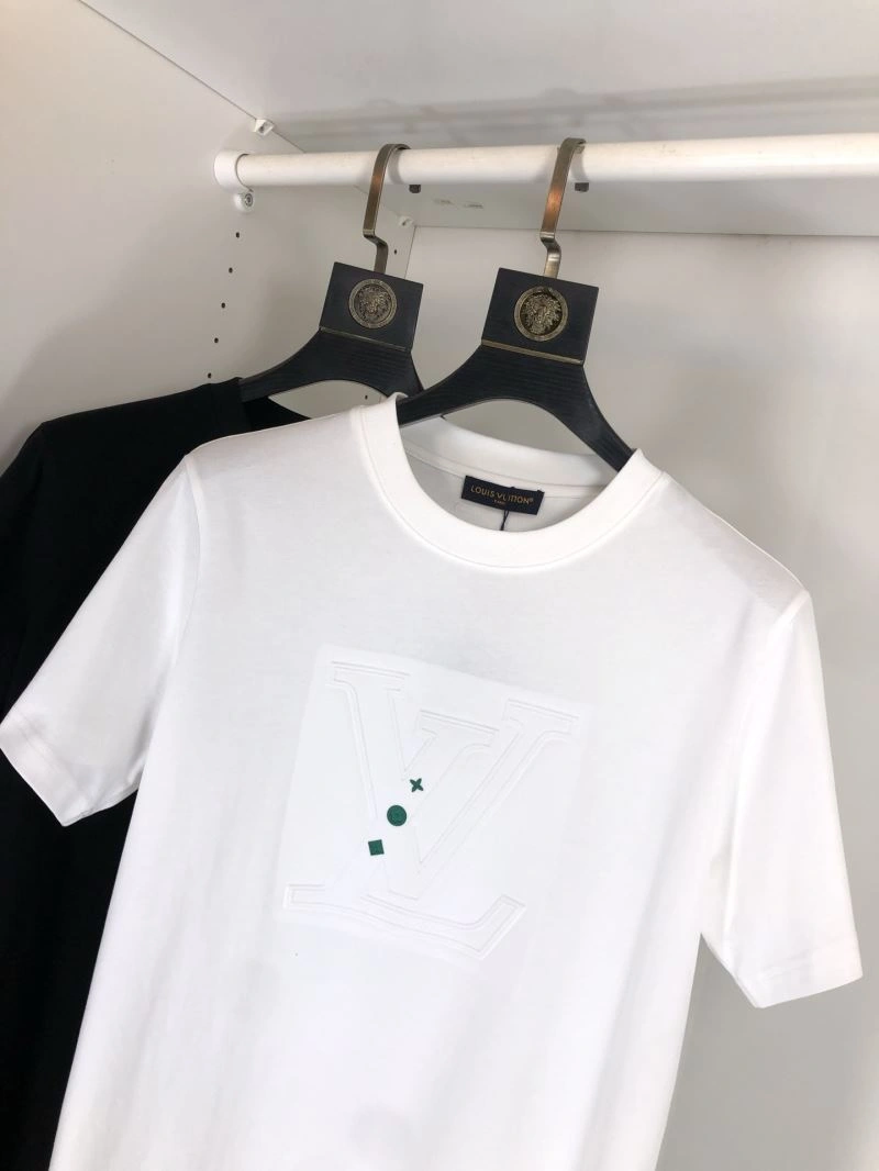 High fidelity Louis Vuitton T-Shirts