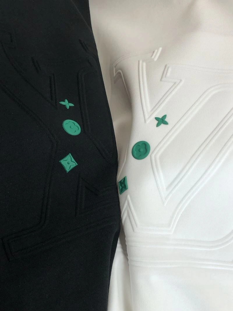 High fidelity Louis Vuitton T-Shirts