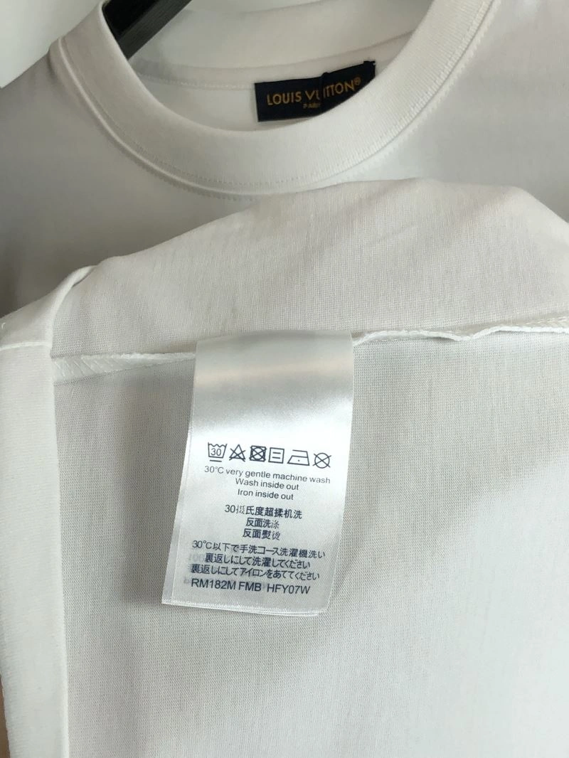 High fidelity Louis Vuitton T-Shirts