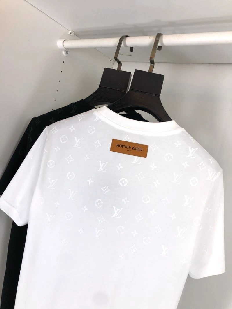 Top mirror Louis Vuitton T-Shirts