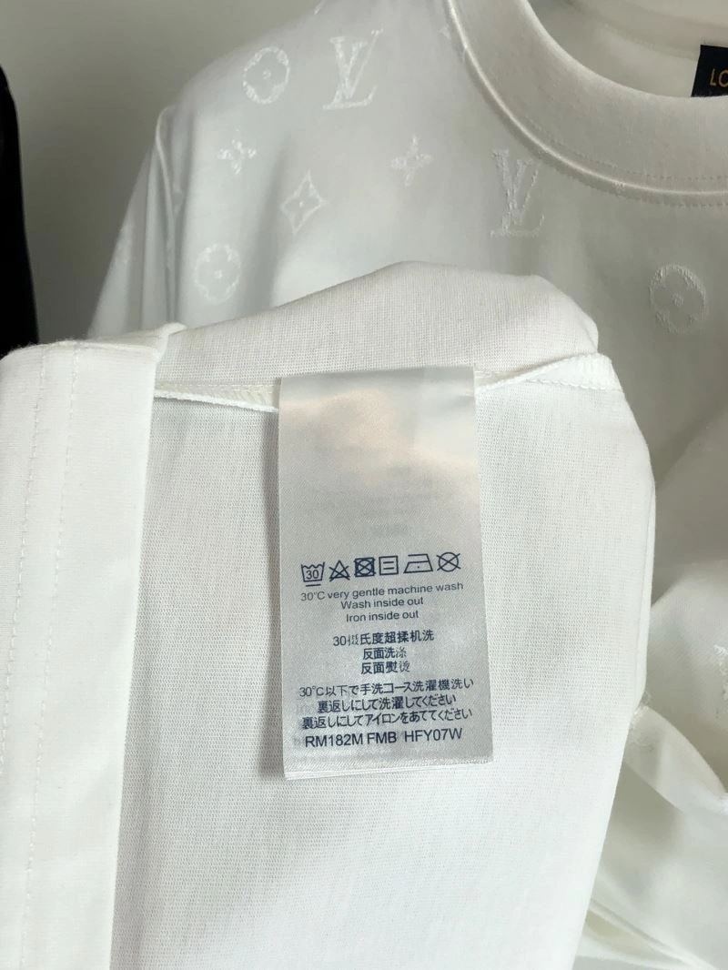 Top mirror Louis Vuitton T-Shirts