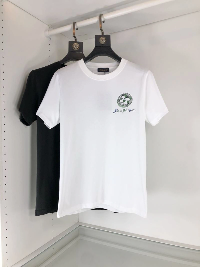 Top match Louis Vuitton T-Shirts