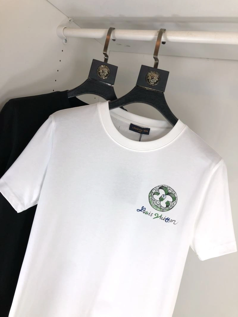 Top match Louis Vuitton T-Shirts