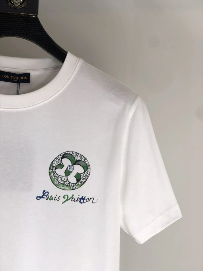 Top match Louis Vuitton T-Shirts