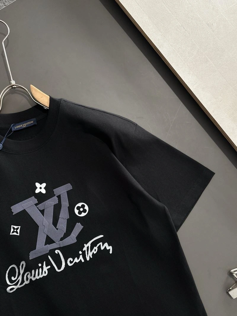 Low-cost Louis Vuitton T-Shirts
