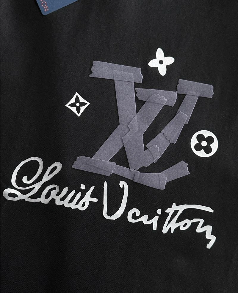 Low-cost Louis Vuitton T-Shirts