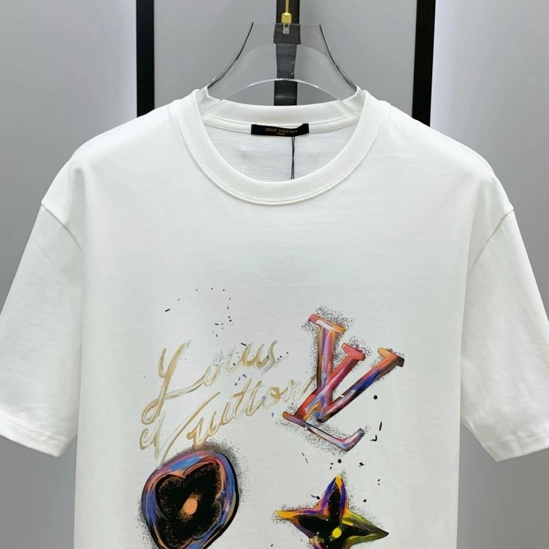Inexpensive Louis Vuitton T-Shirts