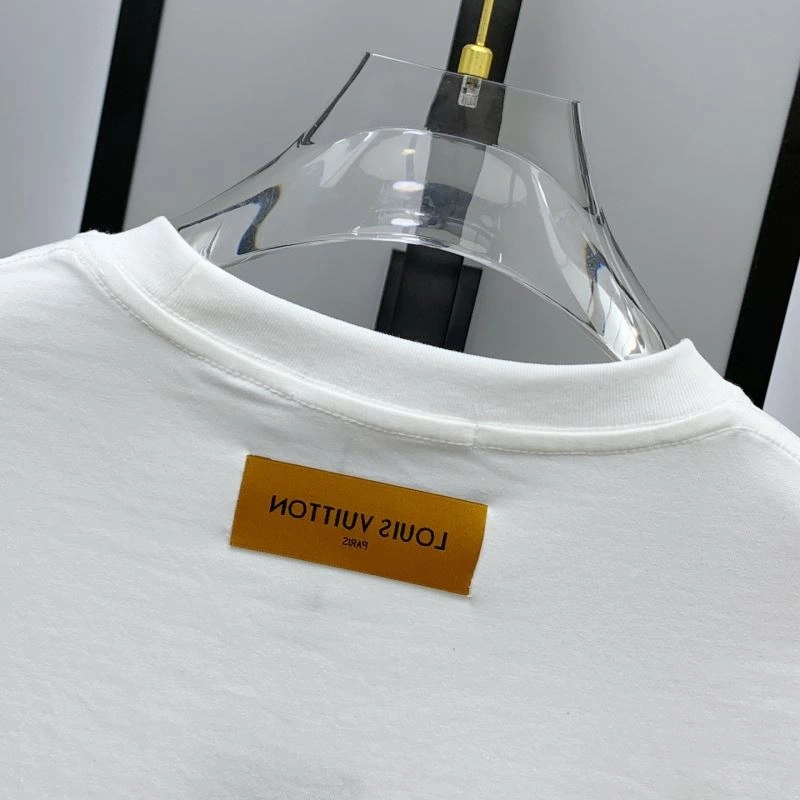 Inexpensive Louis Vuitton T-Shirts