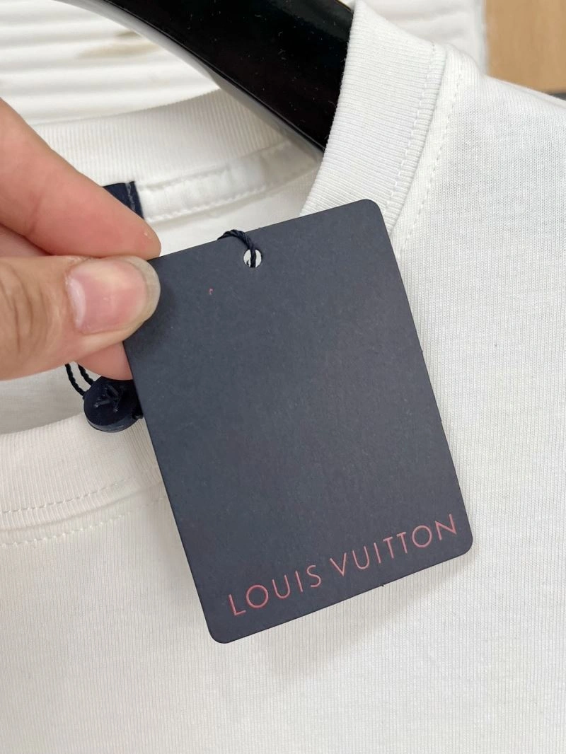 Top match Louis Vuitton T-Shirts