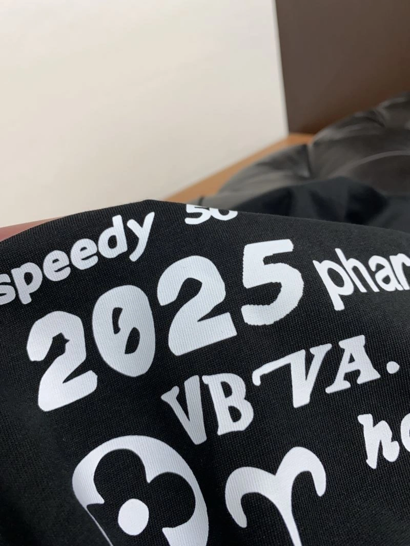 High accuracy Louis Vuitton T-Shirts