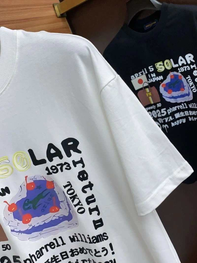 Precise copy Louis Vuitton T-Shirts