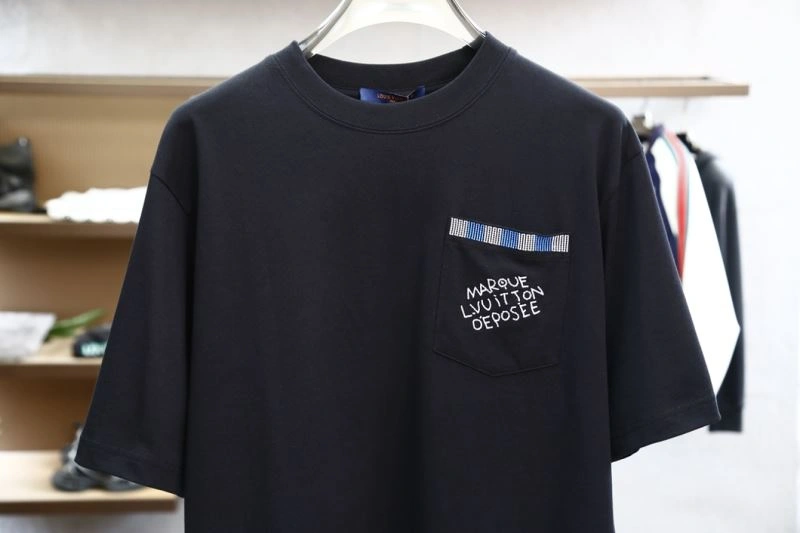 Perfect replica Louis Vuitton T-Shirts