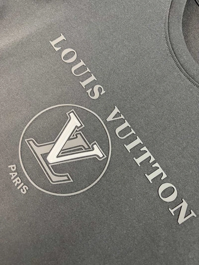 Exact replica Louis Vuitton T-Shirts