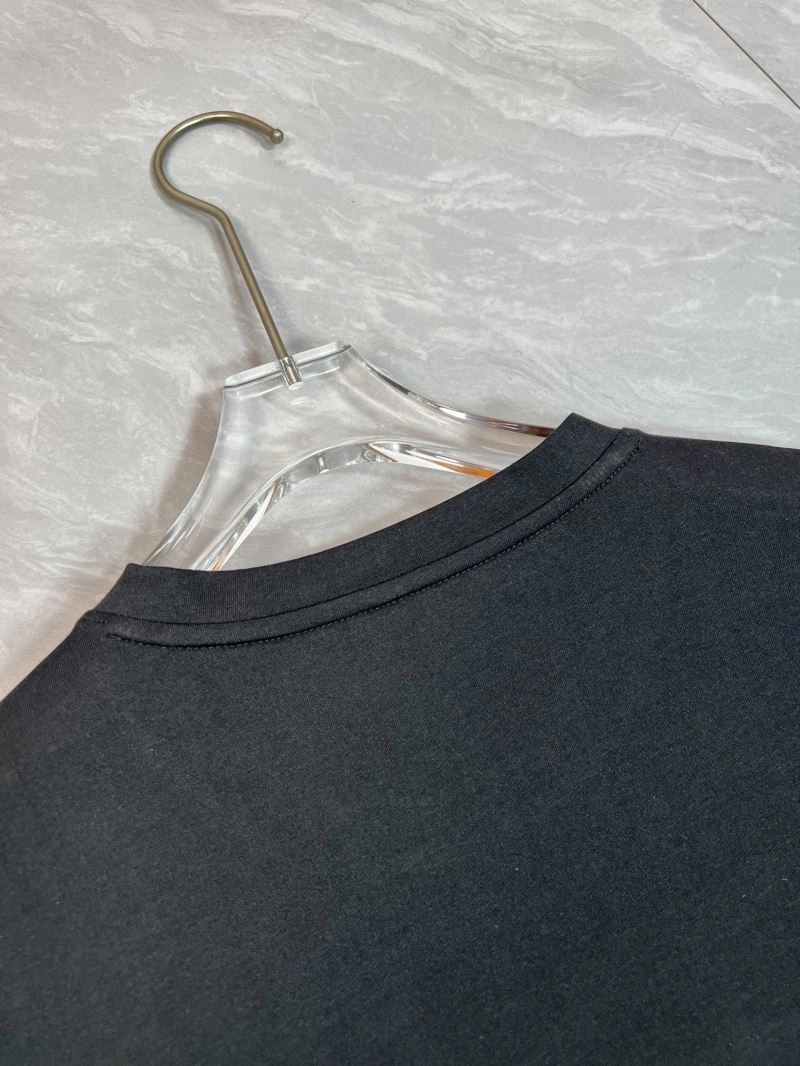 Exact replica Louis Vuitton T-Shirts