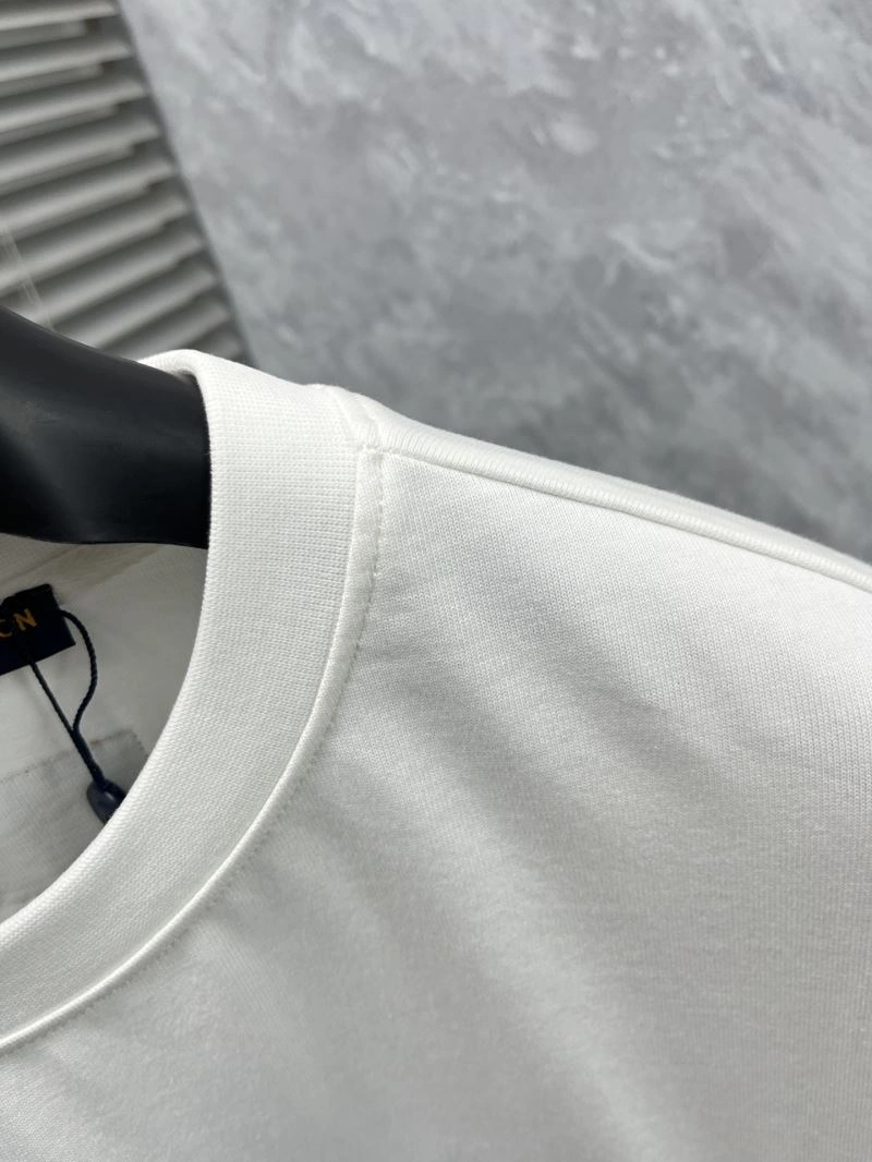 Inexpensive Louis Vuitton T-Shirts