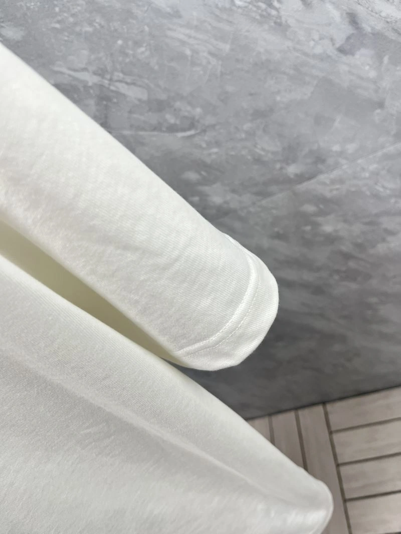 Cut-rate Louis Vuitton T-Shirts
