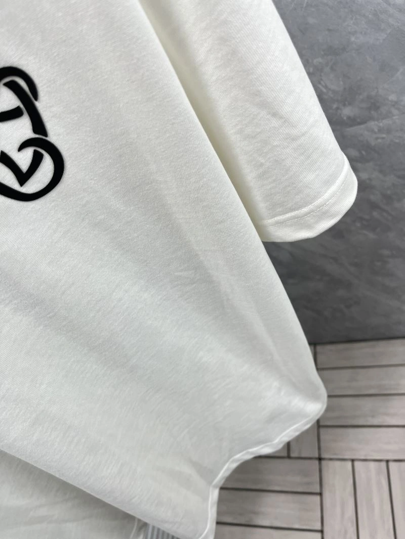 Cut-rate Louis Vuitton T-Shirts