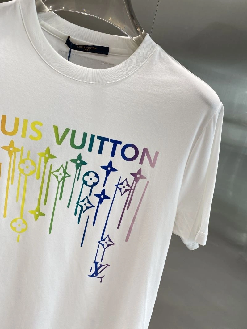 Top match Louis Vuitton T-Shirts