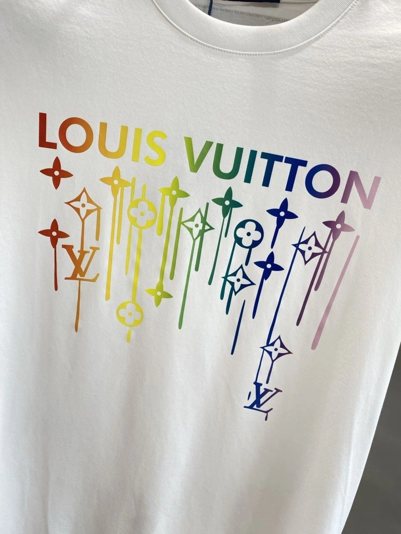 Top match Louis Vuitton T-Shirts