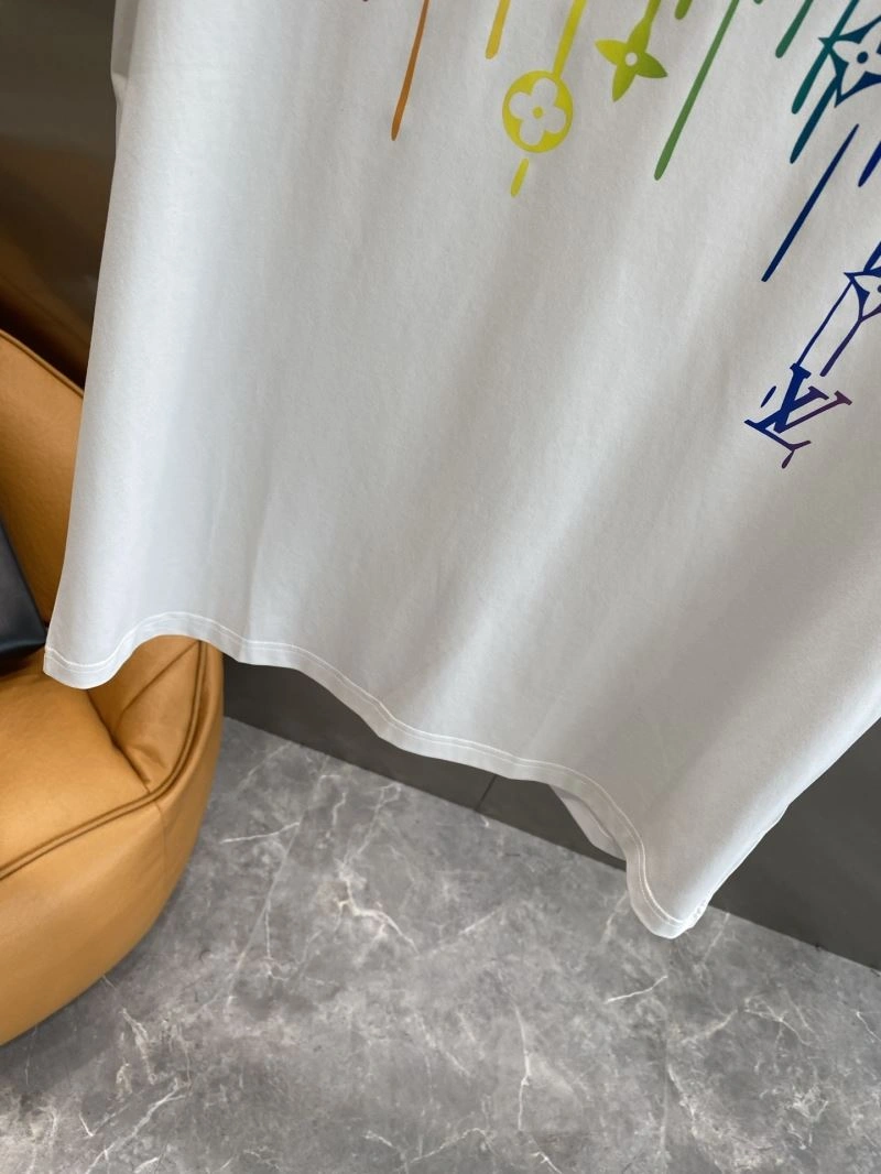 Top match Louis Vuitton T-Shirts