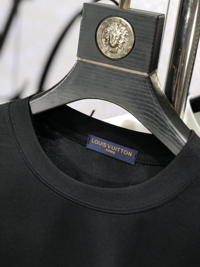 Bargain Louis Vuitton T-Shirts