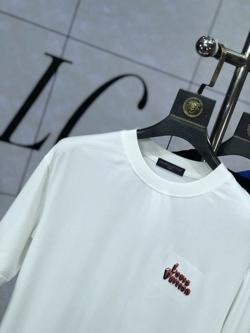 Bargain Louis Vuitton T-Shirts