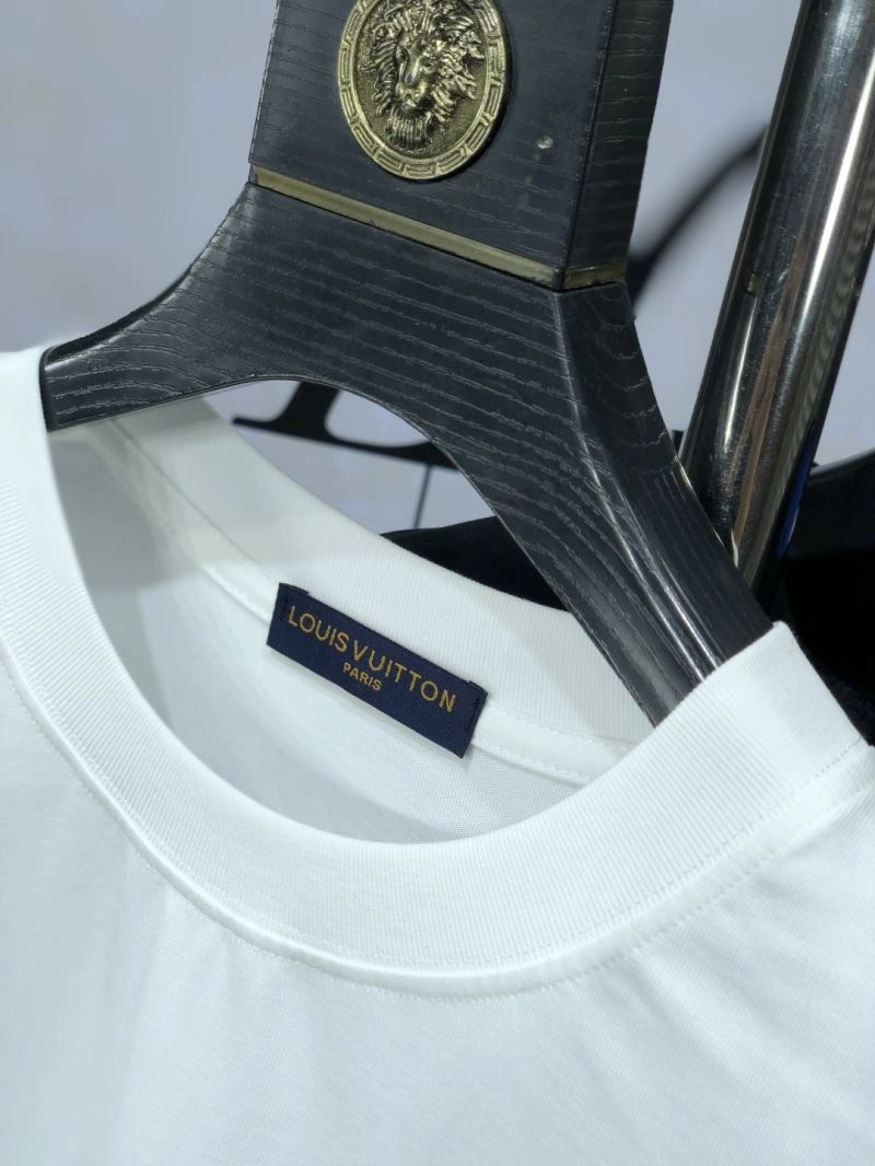 Bargain Louis Vuitton T-Shirts