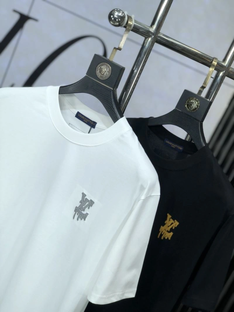 Exact replica Louis Vuitton T-Shirts