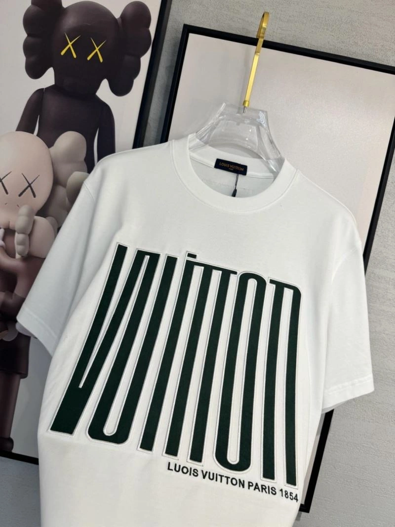 Perfect replica Louis Vuitton T-Shirts
