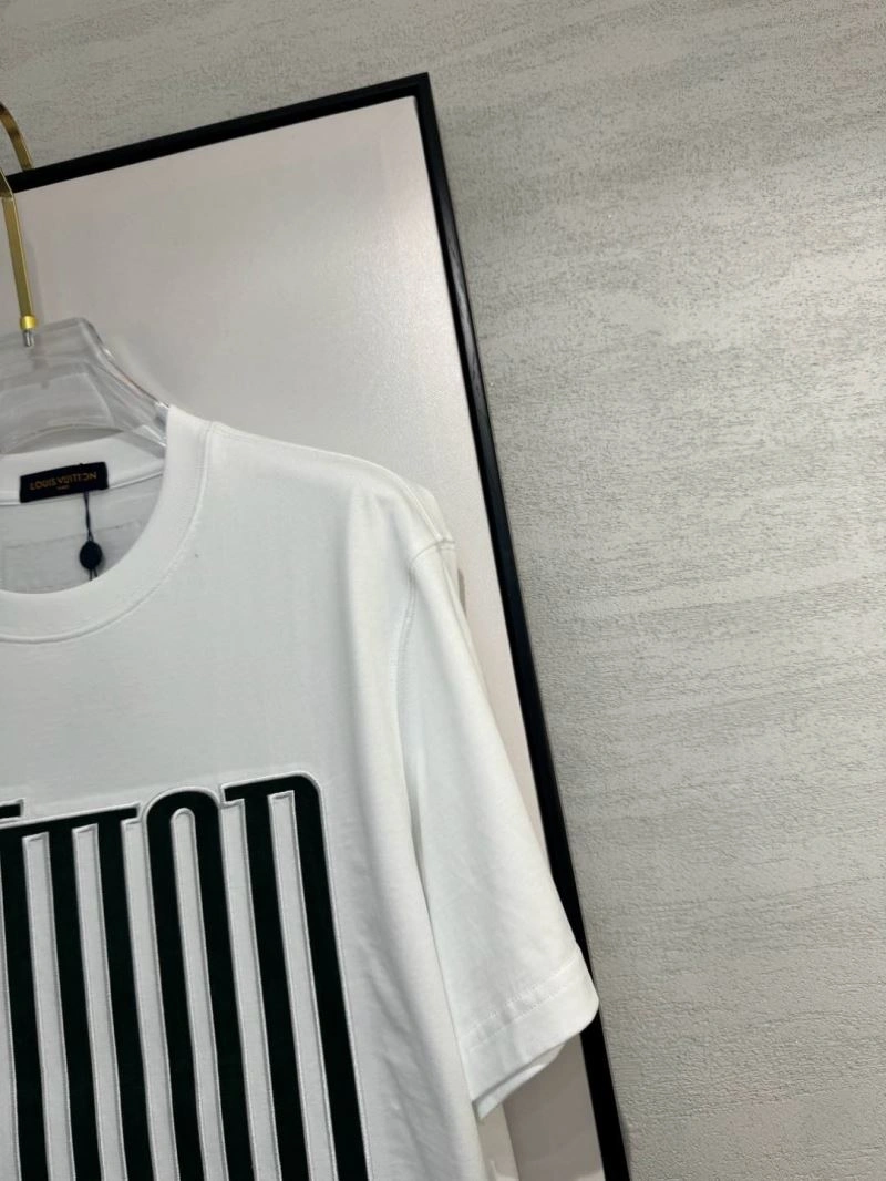 Perfect replica Louis Vuitton T-Shirts