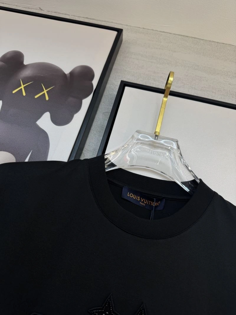 Perfect replica Louis Vuitton T-Shirts