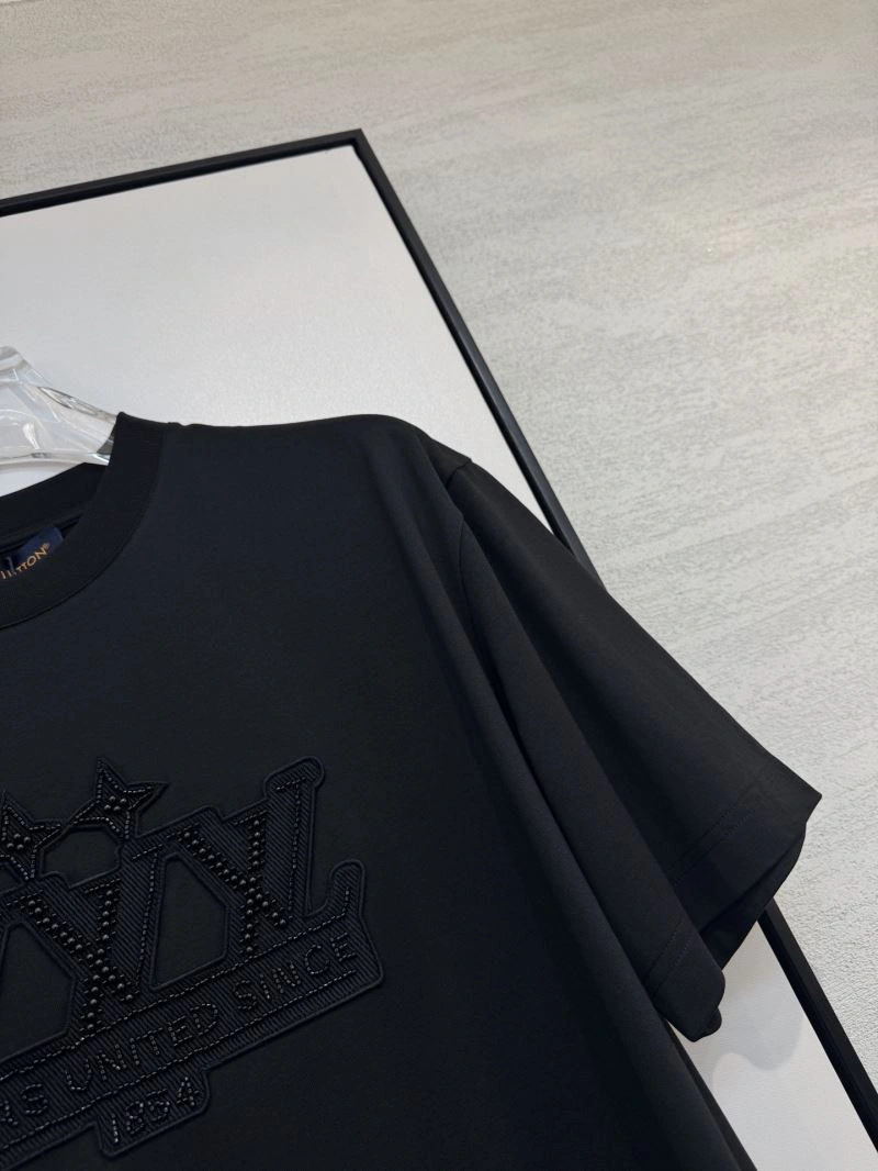 Perfect replica Louis Vuitton T-Shirts