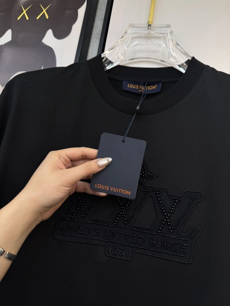 Perfect replica Louis Vuitton T-Shirts