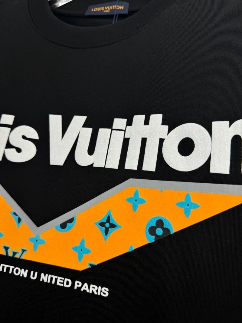 Exact replica Louis Vuitton T-Shirts