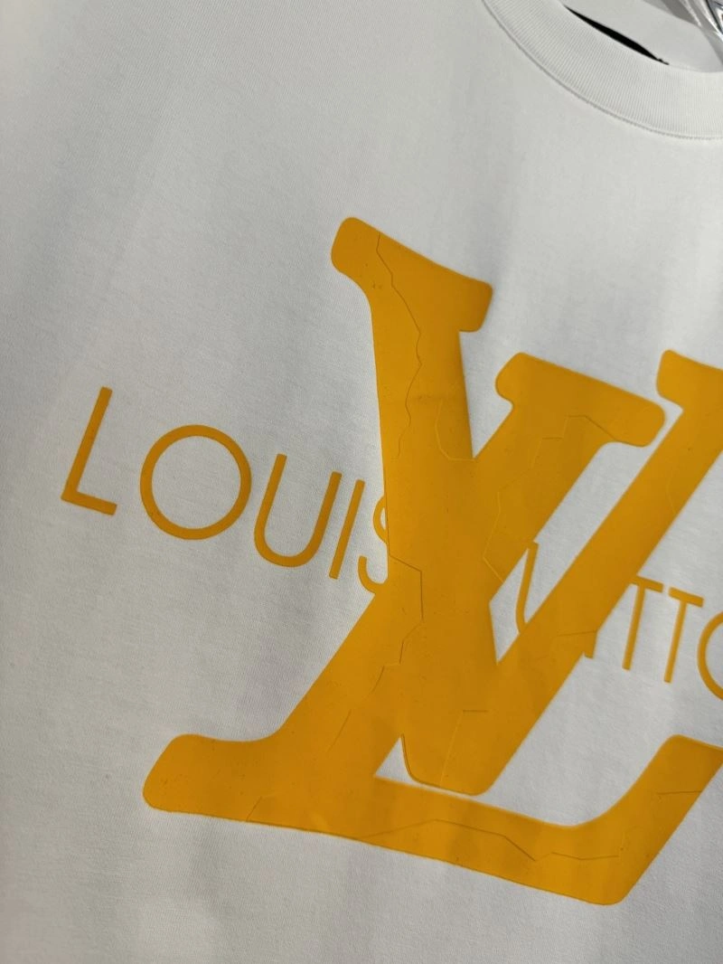 Low-cost Louis Vuitton T-Shirts