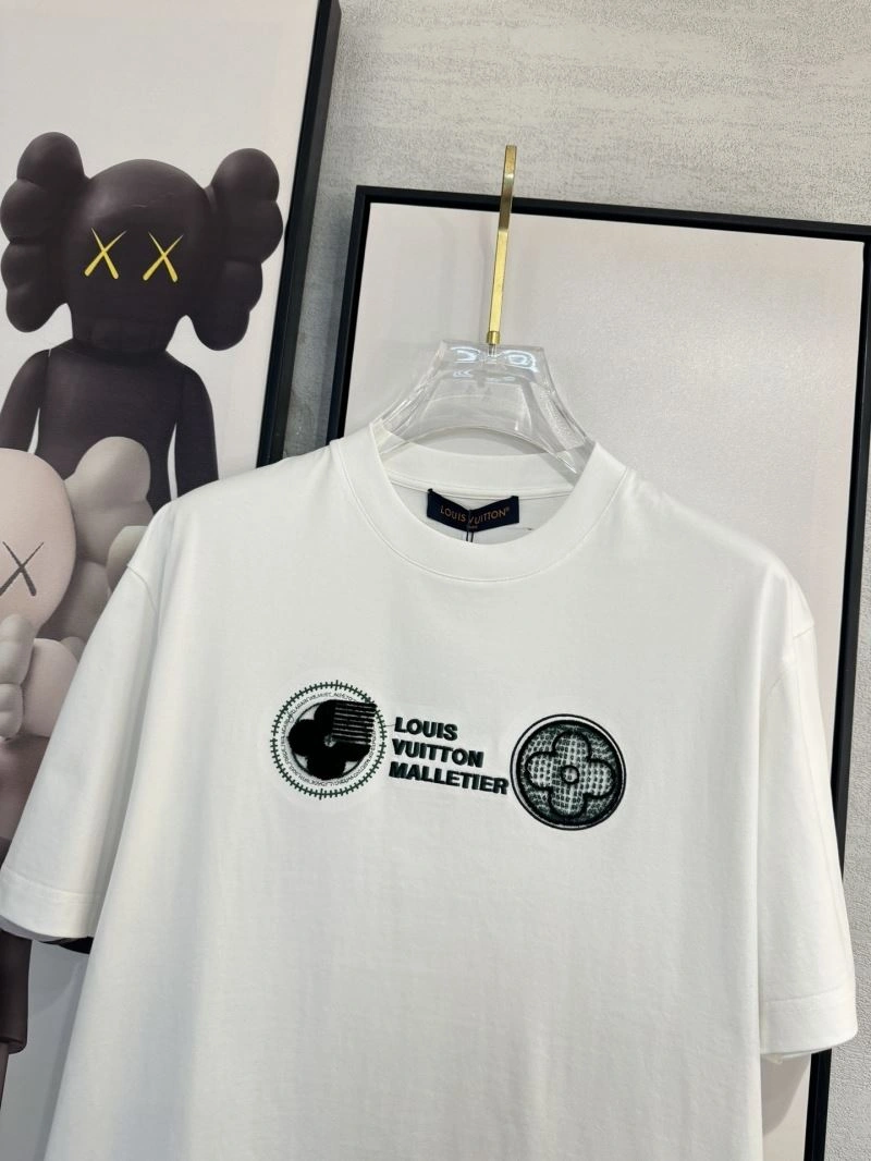 Low-cost Louis Vuitton T-Shirts